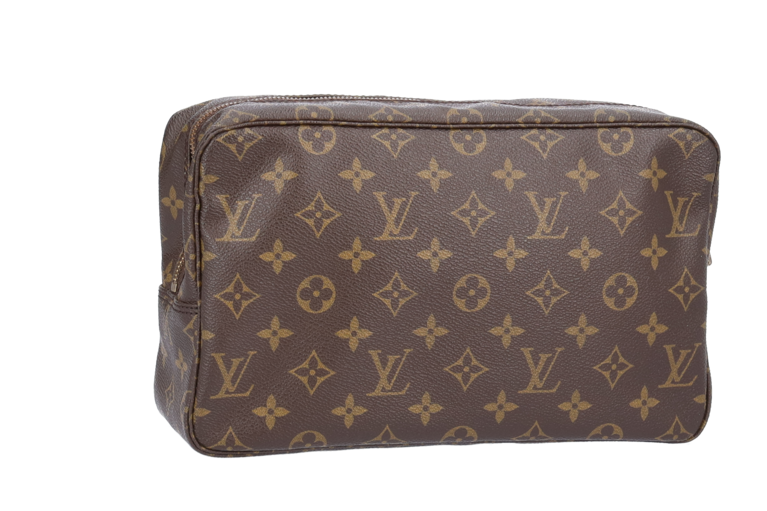 Louis Vuitton Necessaire GM Monogram Canvas M47522