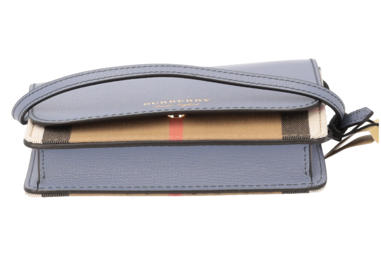 Burberry Pochette Hampshire mit langem Riemen House Check Textil ...