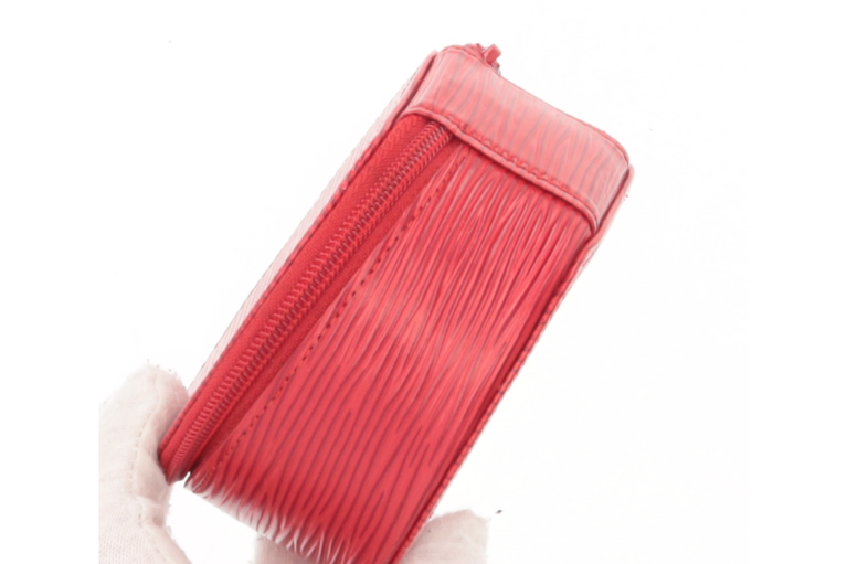 Louis Vuitton Ecrin MM Rot Epi M48217